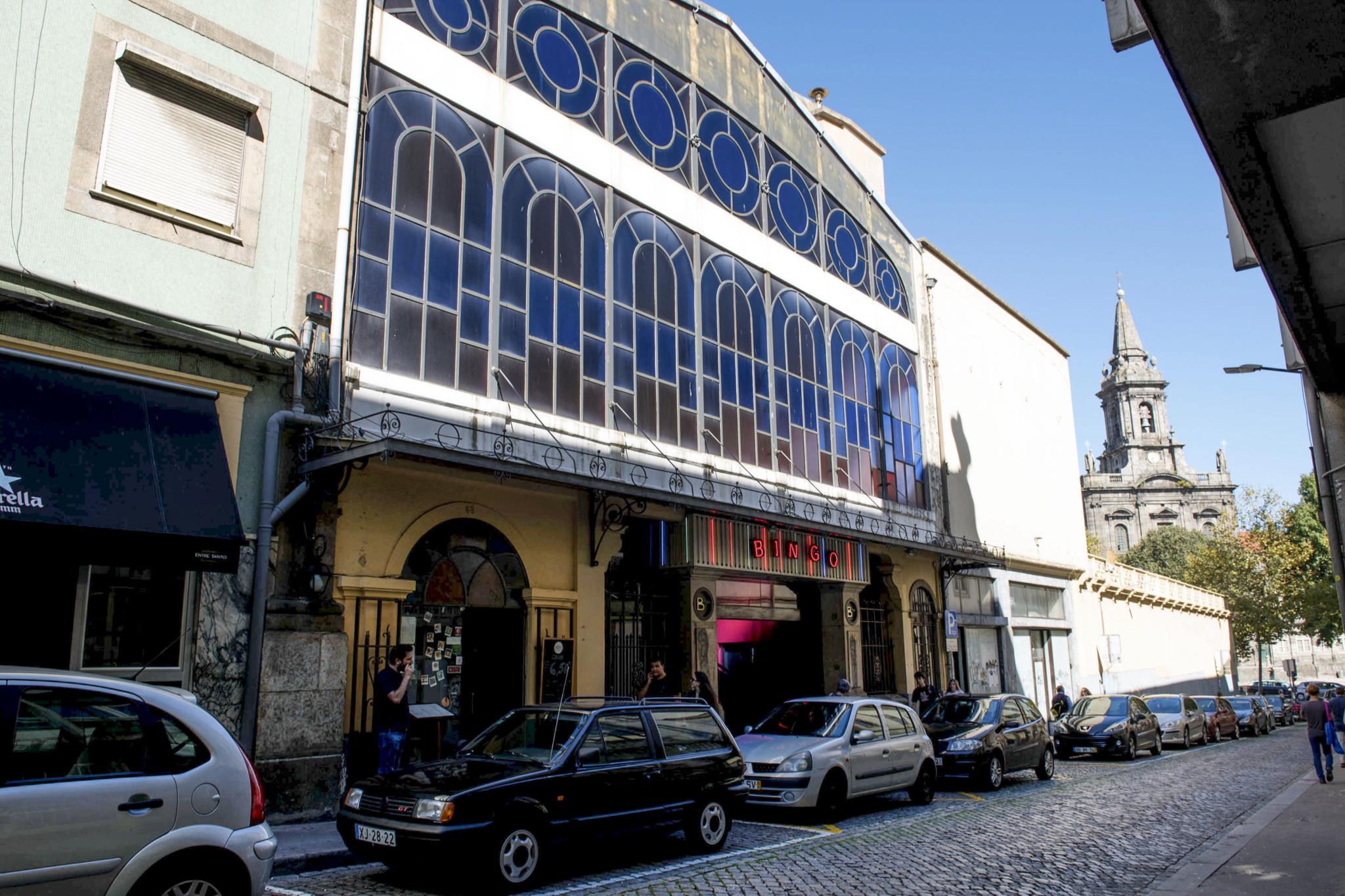 Cinema Trindade reabre domingo com filme de Rodrigo Areias - PÚBLICO