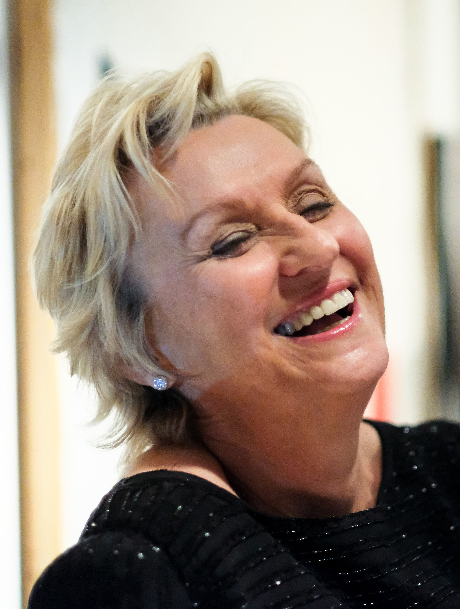 Revistas. Um mundo pós-modesto: os diários de Tina Brown e a “Vanity Fair”