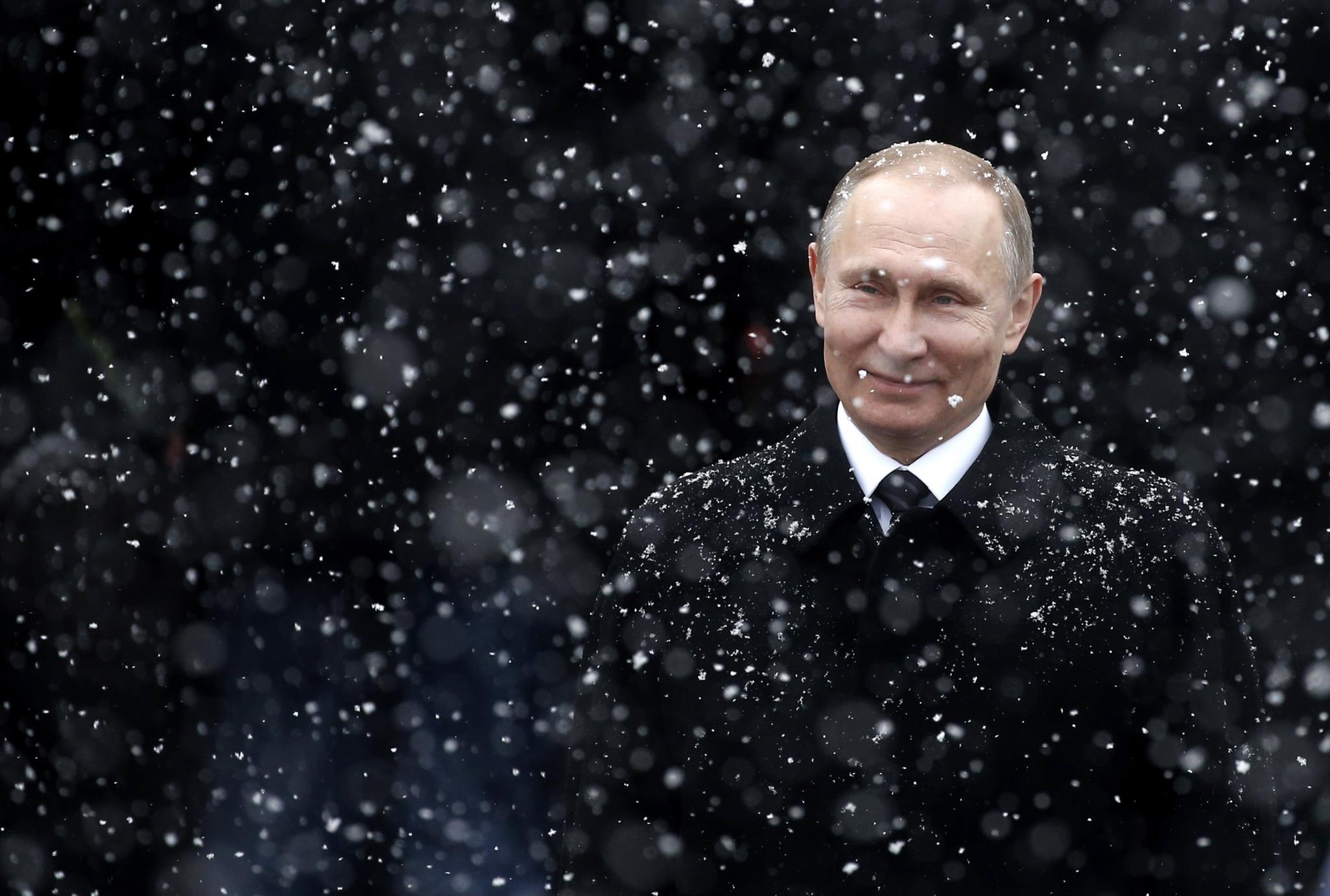 Rússia. Putin paira acima das eleições, mas já todos pensam no pós-Putin