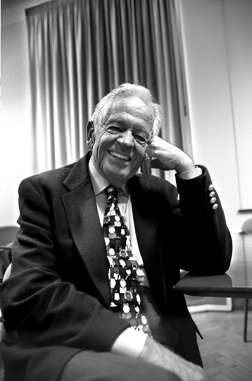 Moçambique Terra Queimada: Morreu Berry Brazelton, o médico que ...